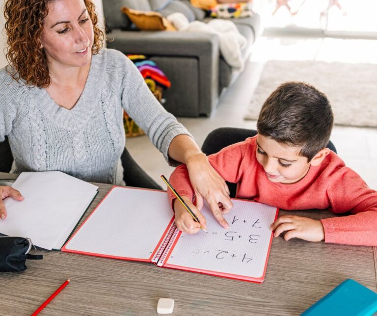 Single Mums and Homework Help: 8 Strategies for Supporting Learning and ...