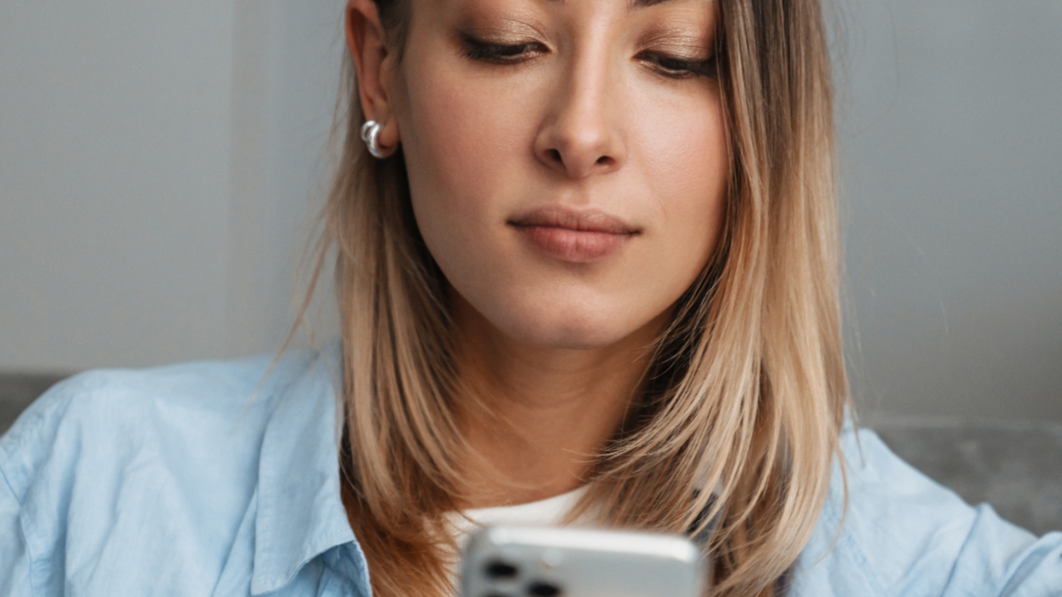 Julia Hasche - Single Mother Survival Guide